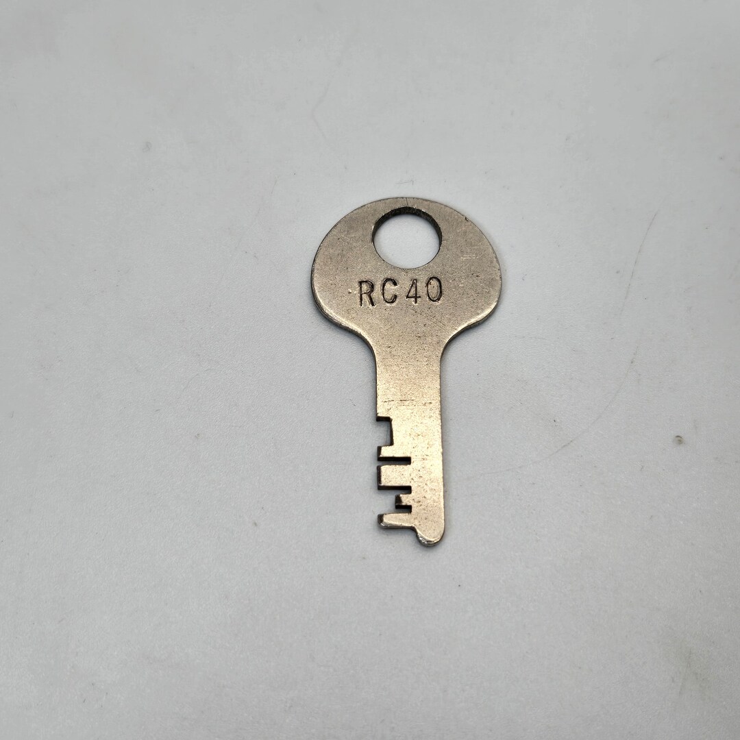Antique Steamer Trunk Key Luggage Key Corbin RC40 - Etsy