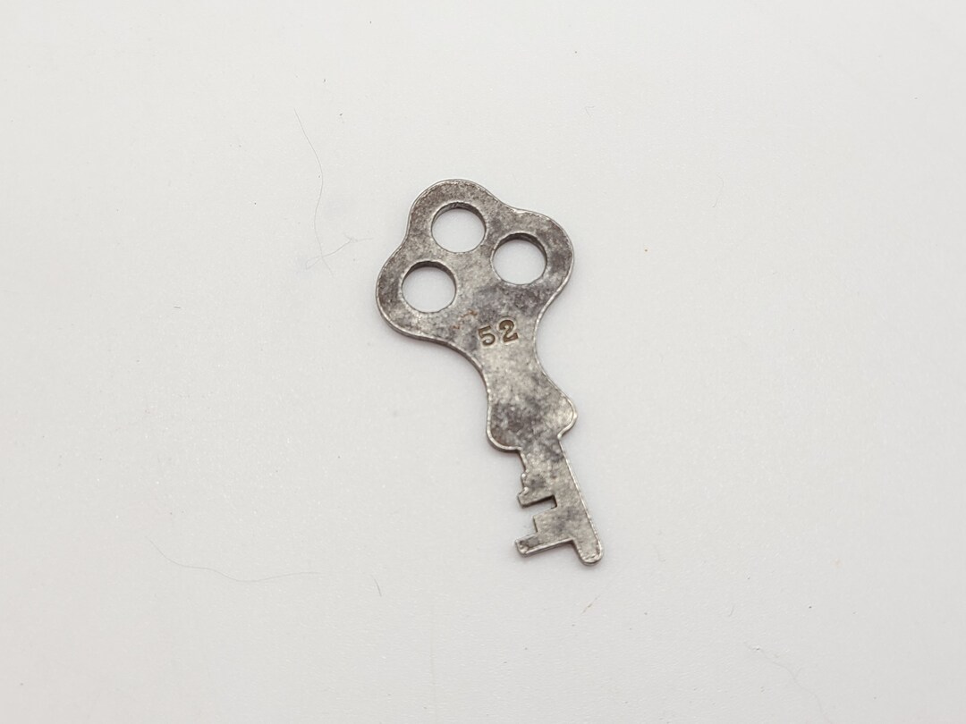H&A Innovation Trunk Steamer Lock Key # 52 - Etsy