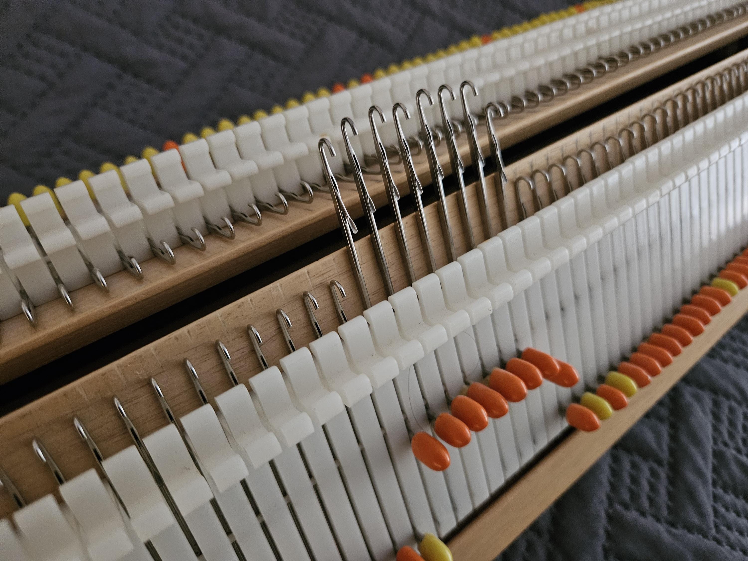 Vintage Simple Frame Knitting Machine - Etsy