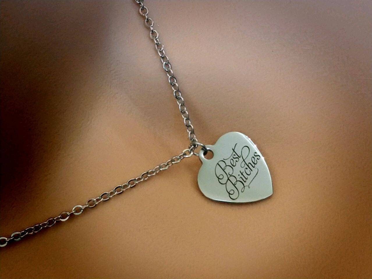 Best Bitches Choker mit Gravur BFF Brautjungfer Geschenk Verschluss Optionen 24 7 Tragen Etsy