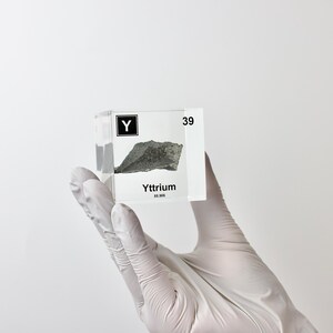 Yttrium Element Cube Sample for Element Collection PERIODIC TABLE ...