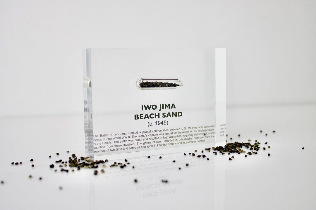 Iwo Jima Beach Sand WWII D-day Memorabilia Battle Relics Military Gifts ...