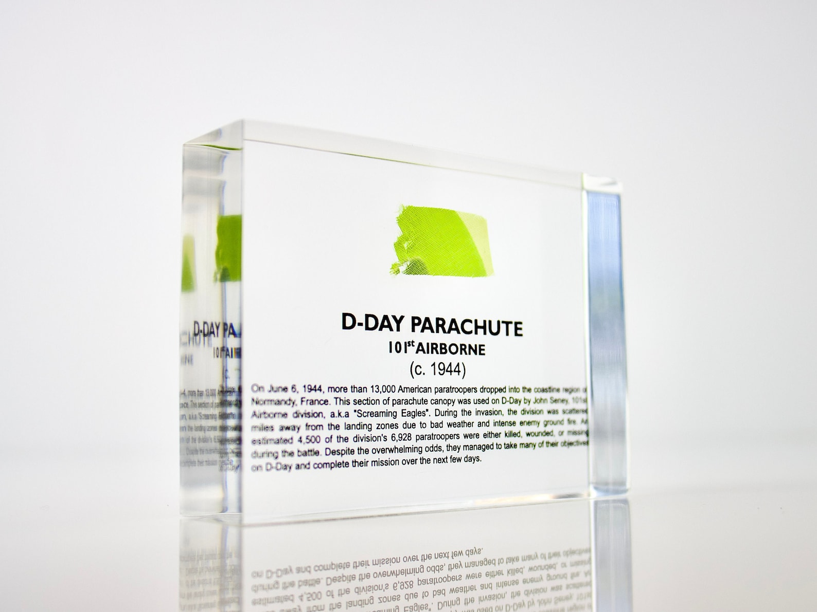 WWII D-day Memorabilia WW2 Parachute Omaha Beach Battle Relics Military ...