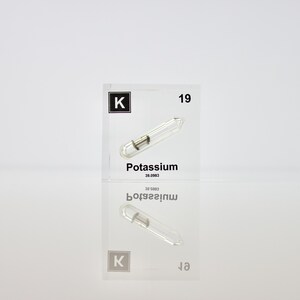 Potassium Element Cube PERIODIC TABLE Educational School Gift Ideas for ...