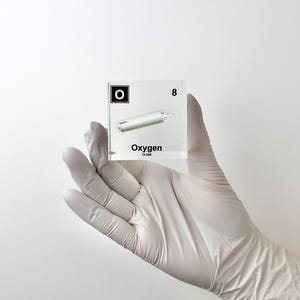 Oxygen Element Cube PERIODIC TABLE Display for Teachers Gift Ampoule ...