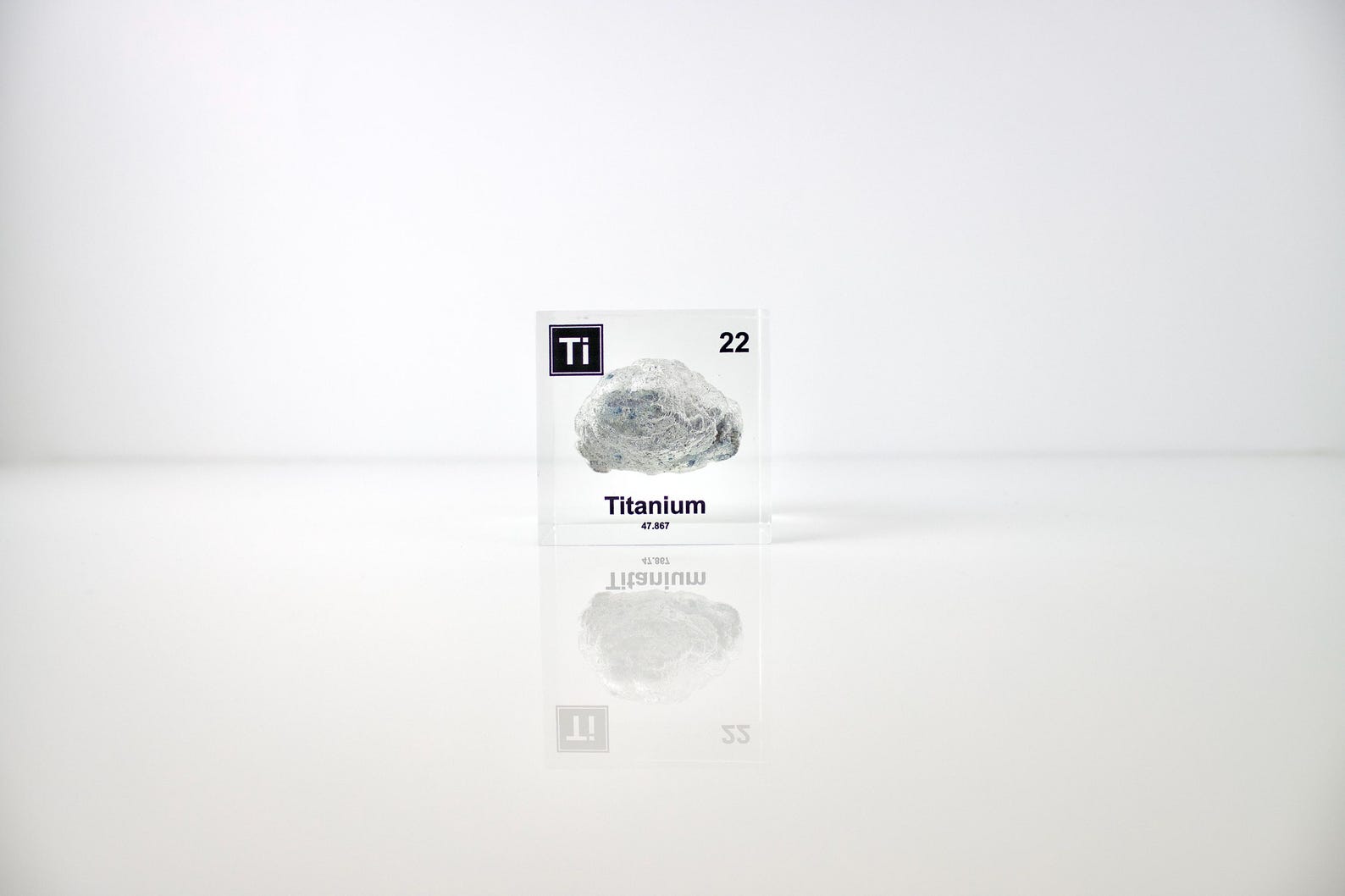 Titanium Element Cube PERIODIC TABLE Real Authentic Titanium Desk ...