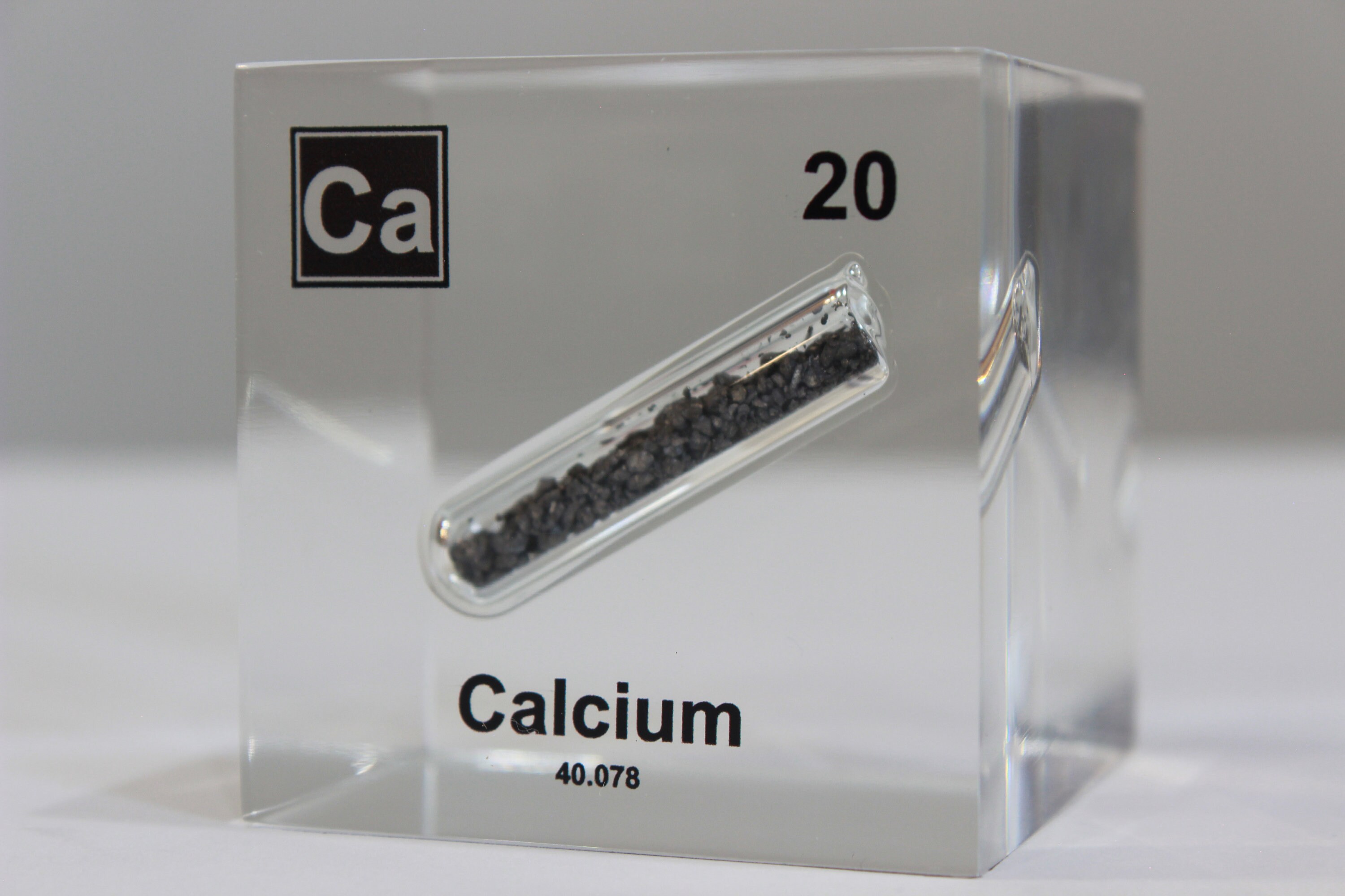 Pure Calcium Element