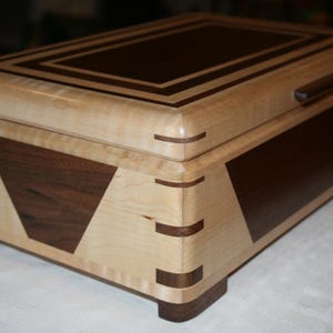 Handmade Solid Wood Jewelry Box, Curly Maple and Walnut, Wooden Jewelry ...
