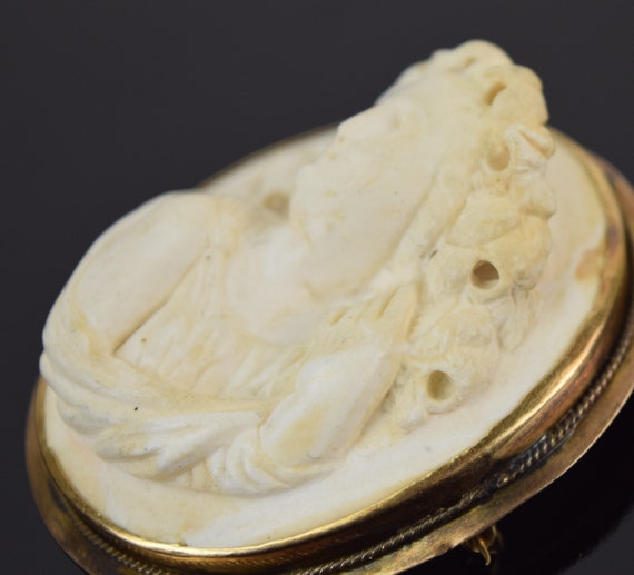 Victorian Grand Tour Bas-Relief Carved Lava 14k Gold … - Gem