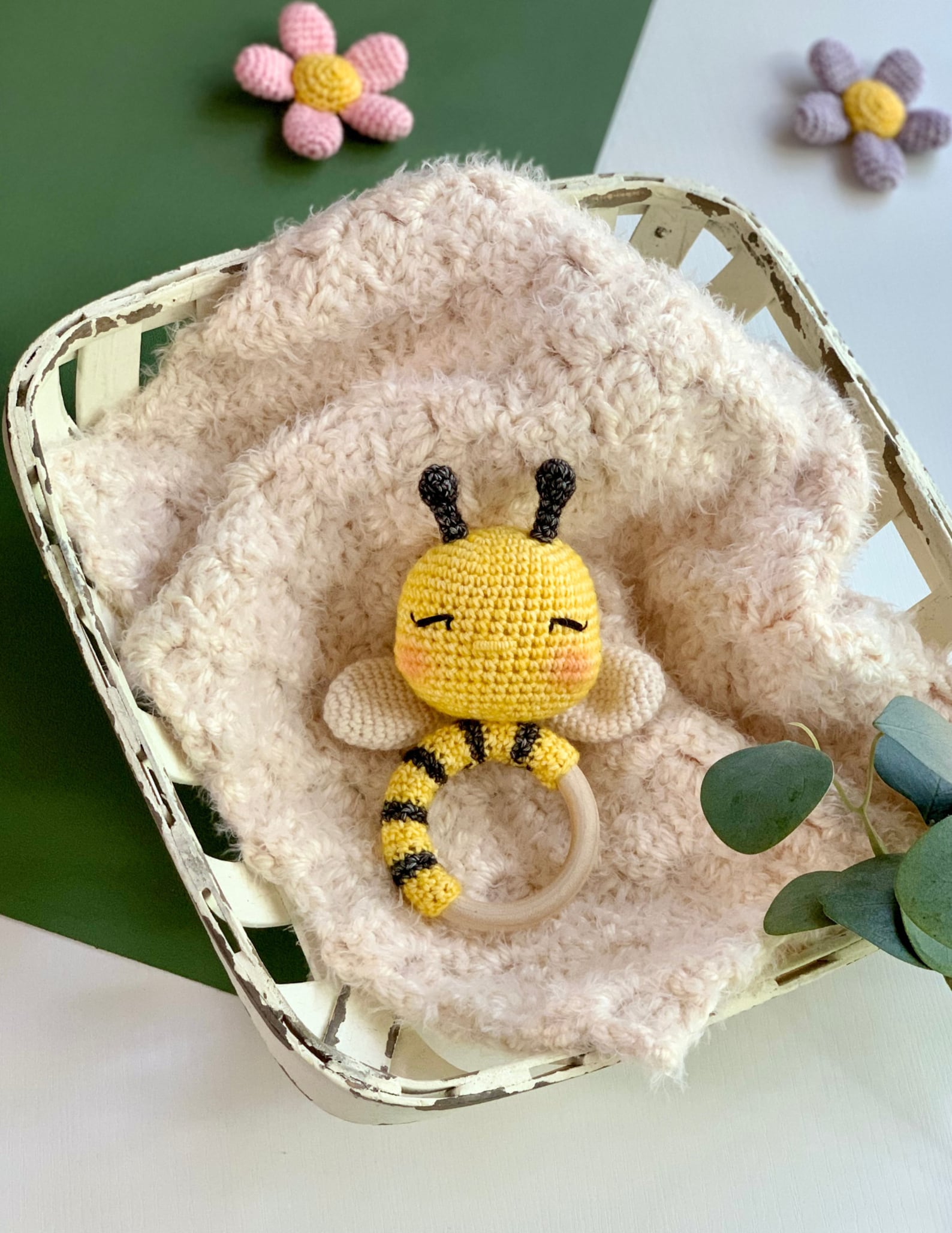 Honey the Bee Lovey and Rattle Amigurumi Crochet Pattern - Etsy