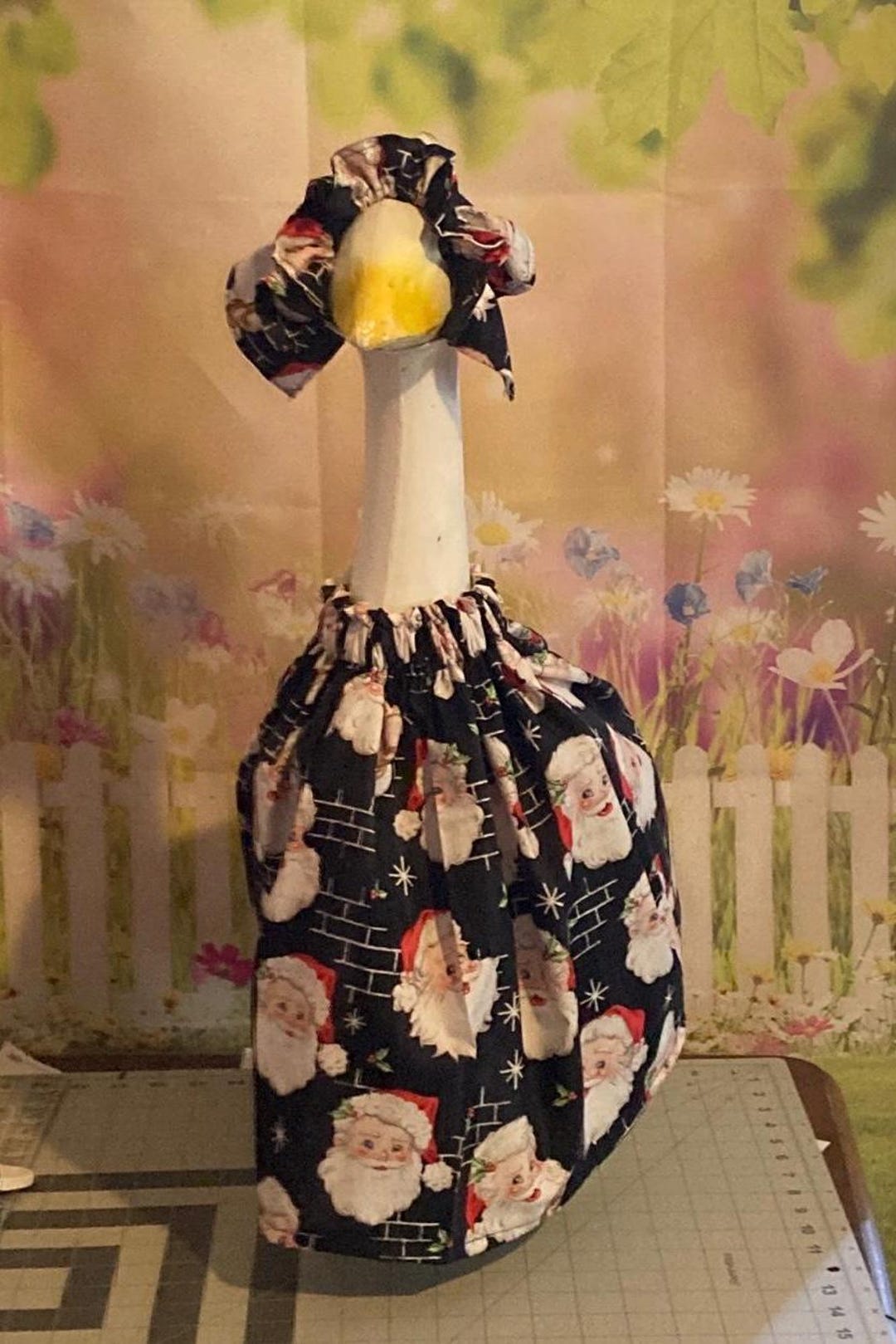 Santa Outfit Goose Clothes. This Looks a Lot Like the Old Coke Santa on ...