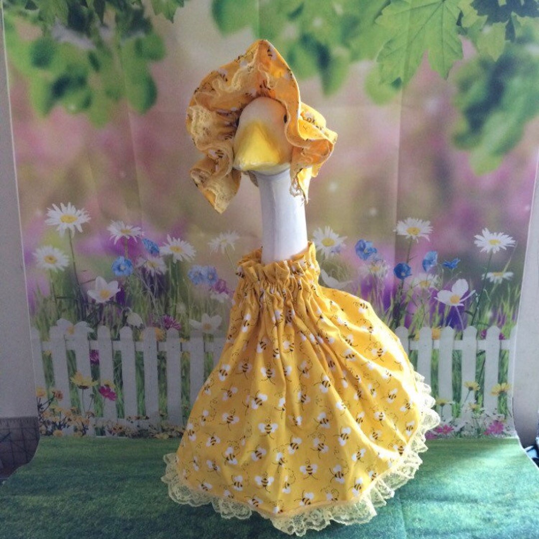 Yellow Bees With Lace. Goose Clothes - Etsy Canada