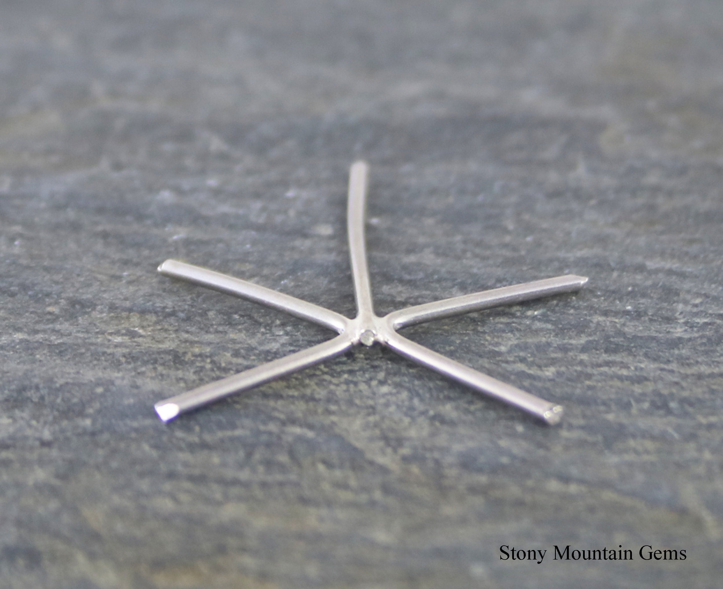 Pendant Setting, Sterling Silver 4 Prong 18 Gauge Wire Claw Setting for ...