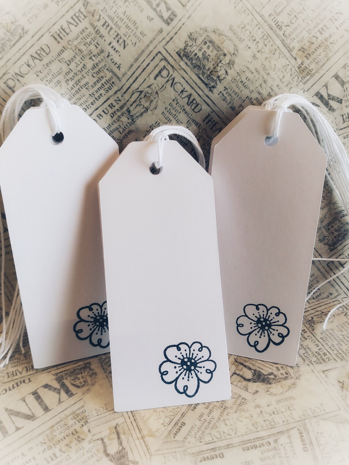 White Flower Tags, White Gift Tags, Hang Tags, Flower Gift Tags, Favor ...