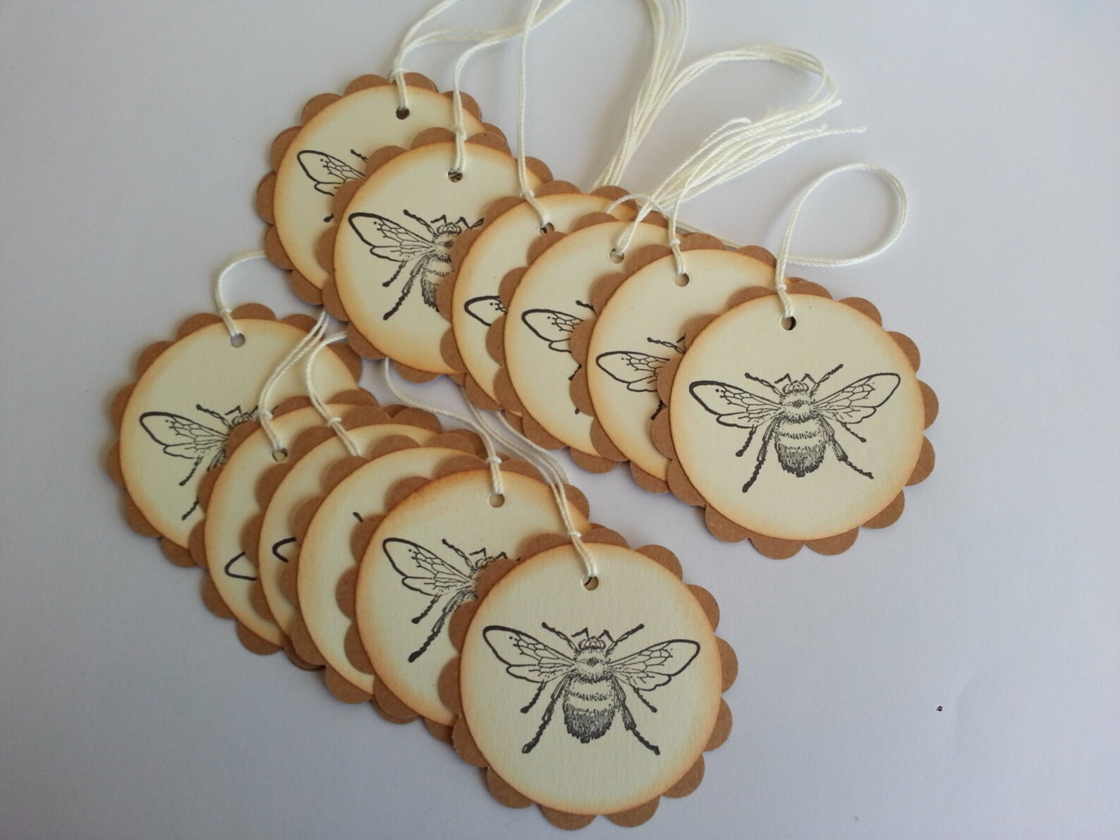 Bee Tags, Bee Gift Tags, Bee Favor Tags, Bee Wedding Favor Tags, Set of ...