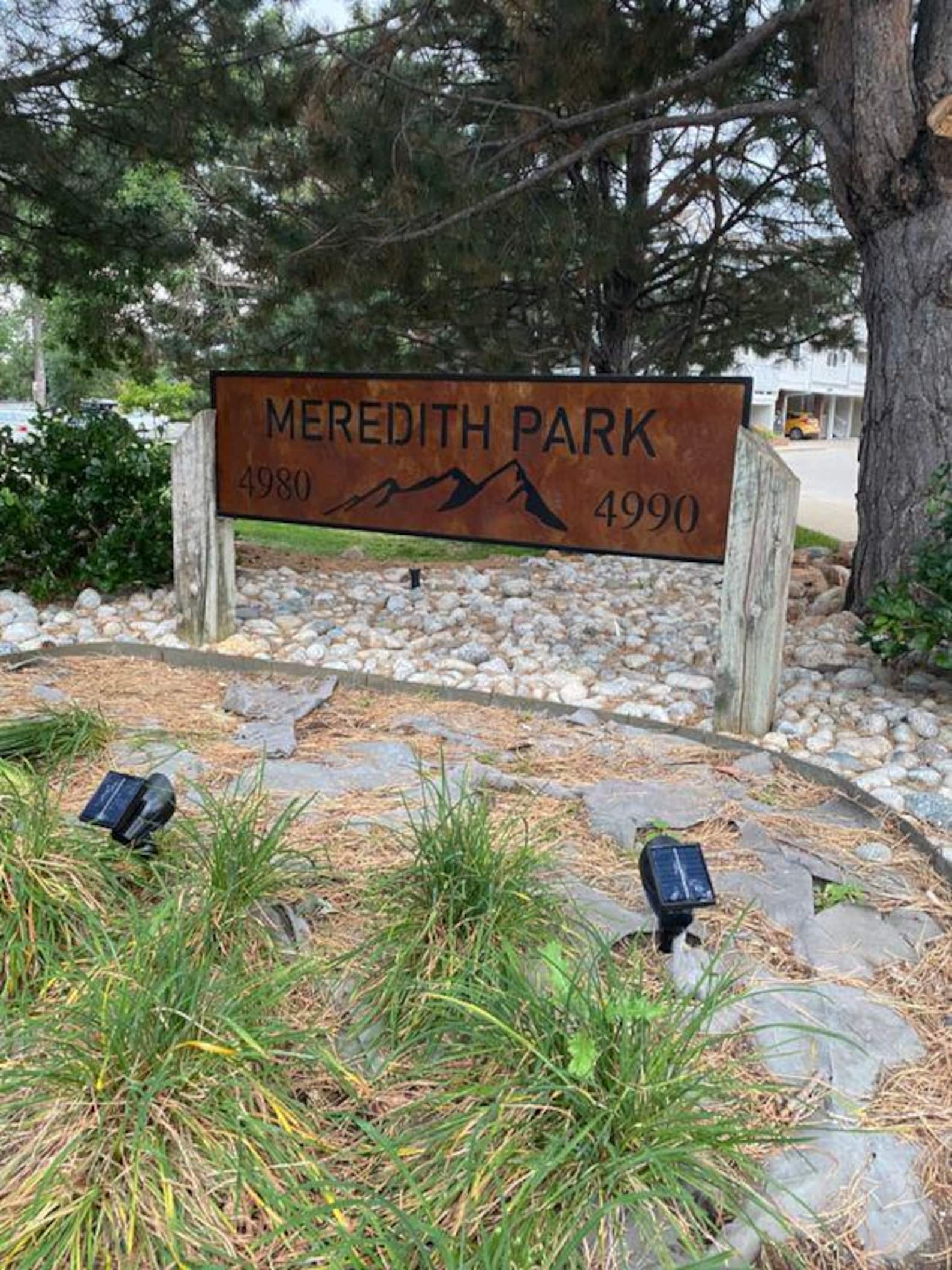 Custom HOA and Neighborhood Monument Signs Powdercoated Steel ...
