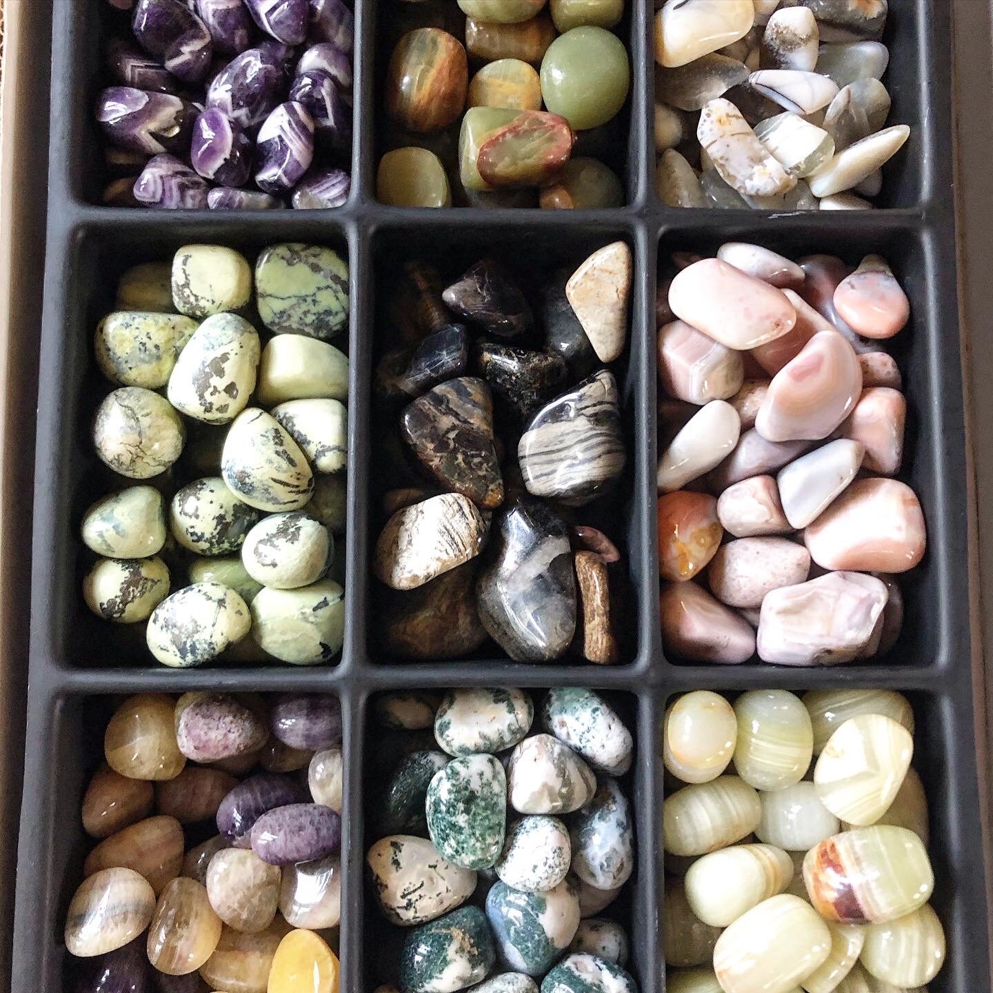 25 Piece Tumbled Stone Collection Assorted Tumbled Stone | Etsy