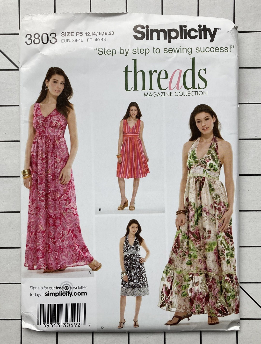 Simplicity 3803 Sewing Pattern Dress Halter Lined Empire Bodice V-neck ...