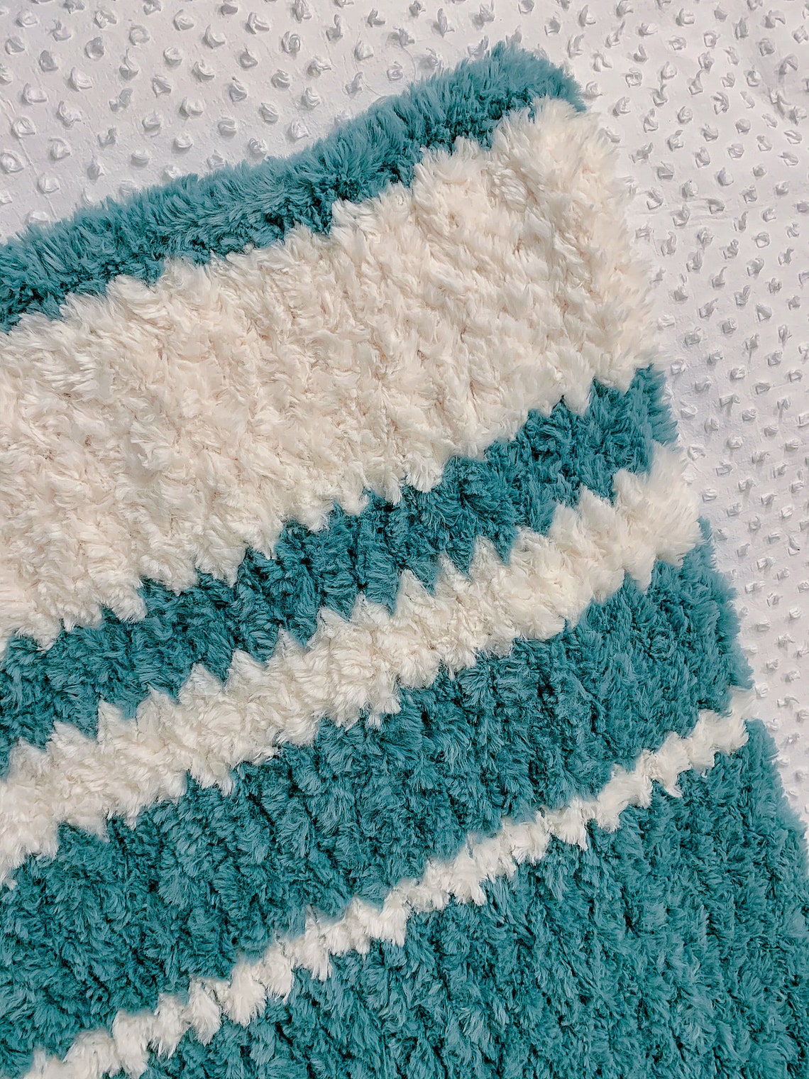 Soft Aqua Lap Blanket, Throw Blanket, Modern Home Decor, Soft Fuzzy ...