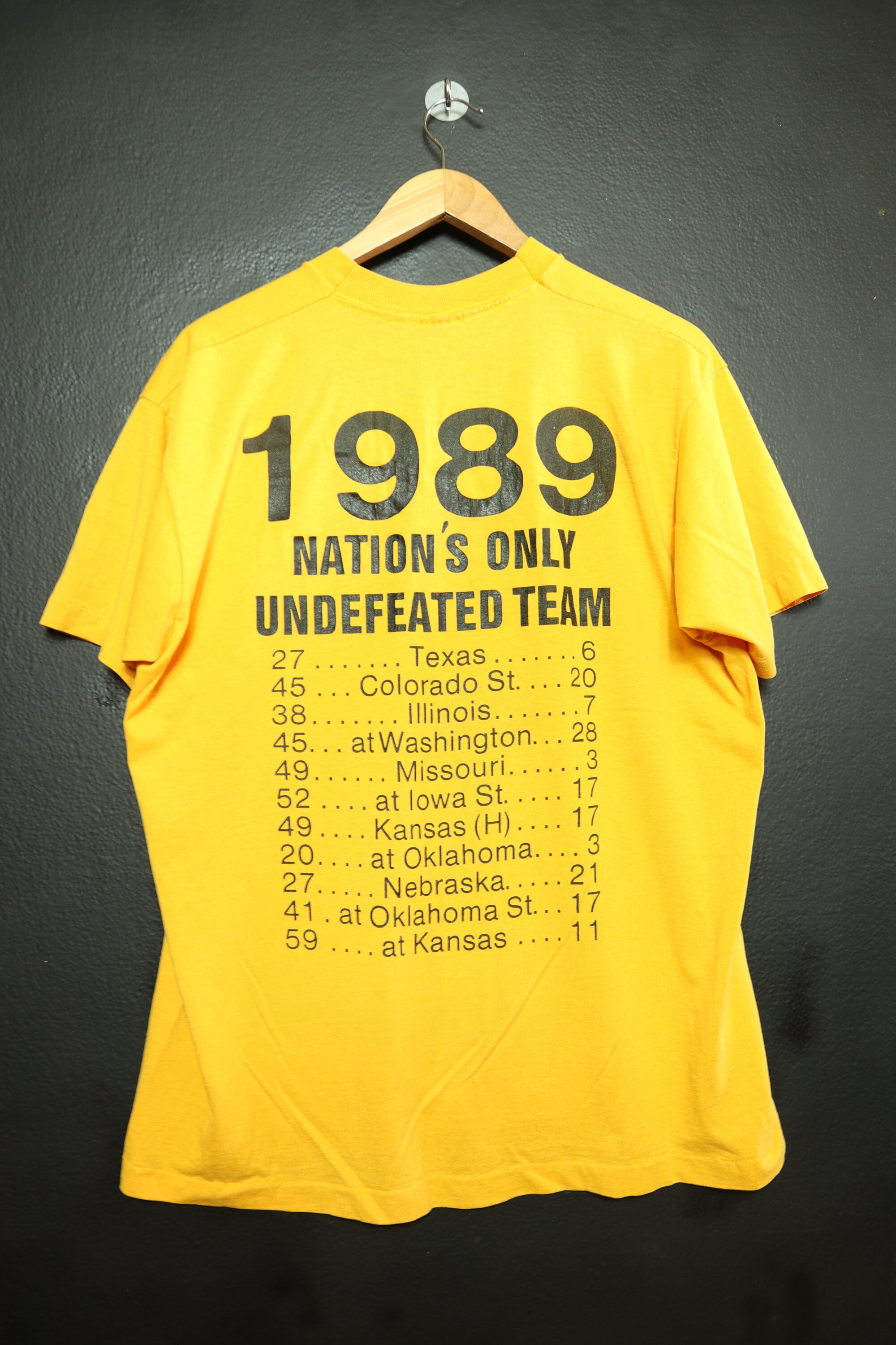 Colorado Football undefeated team 1989 vintage Tshirt