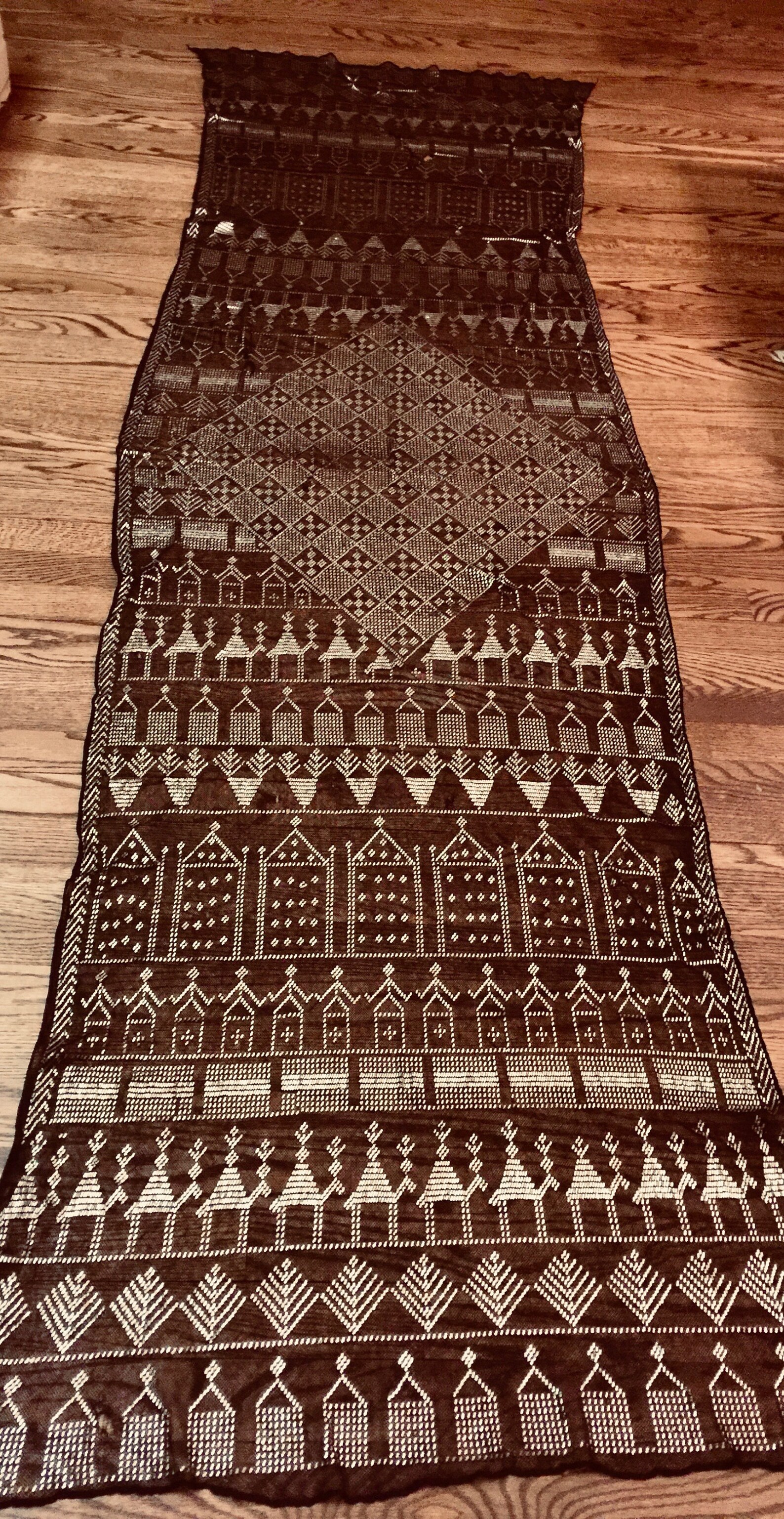 XL Superlative Heavy Egyptian Assuit Piano Shawl 1920's Silver Plate ...