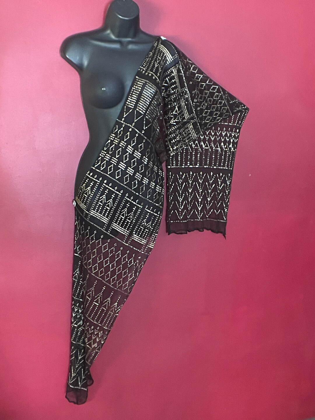 Black Egyptian Vintage 1920's ASSUIT With SILVER : 12 Motif Row ...