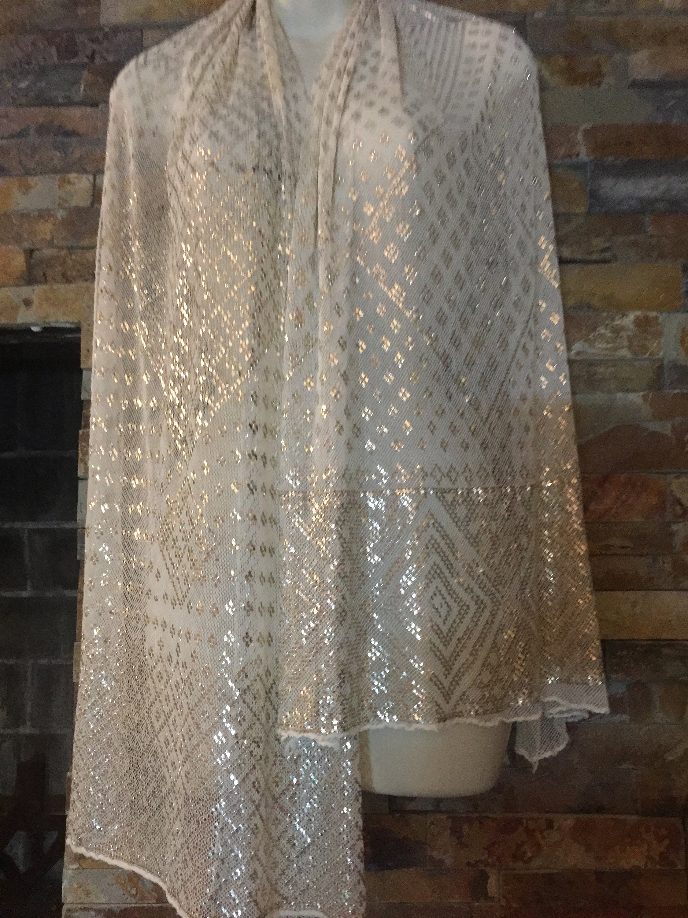 Stunning Vintage Egyptian Assuit Gathered Shawl White/silver | Etsy