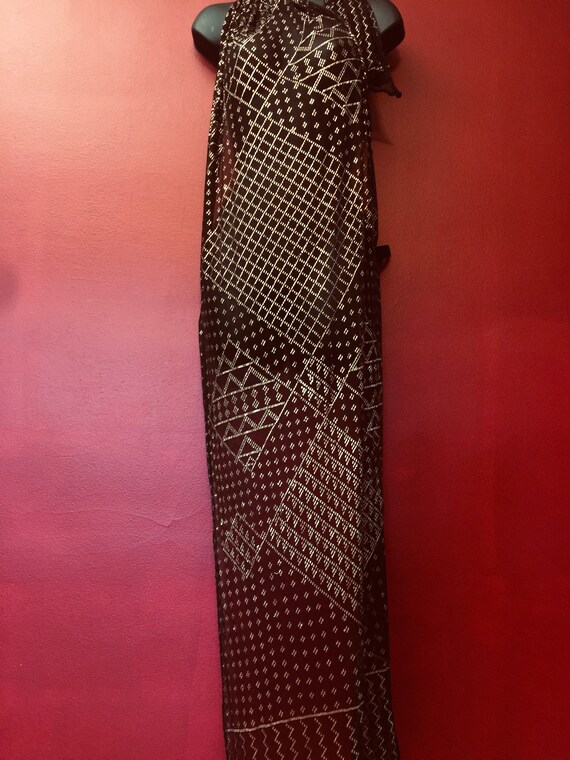 19 Diamonds on the Nile Vintage Egyptian Assuit Shawl… - Gem