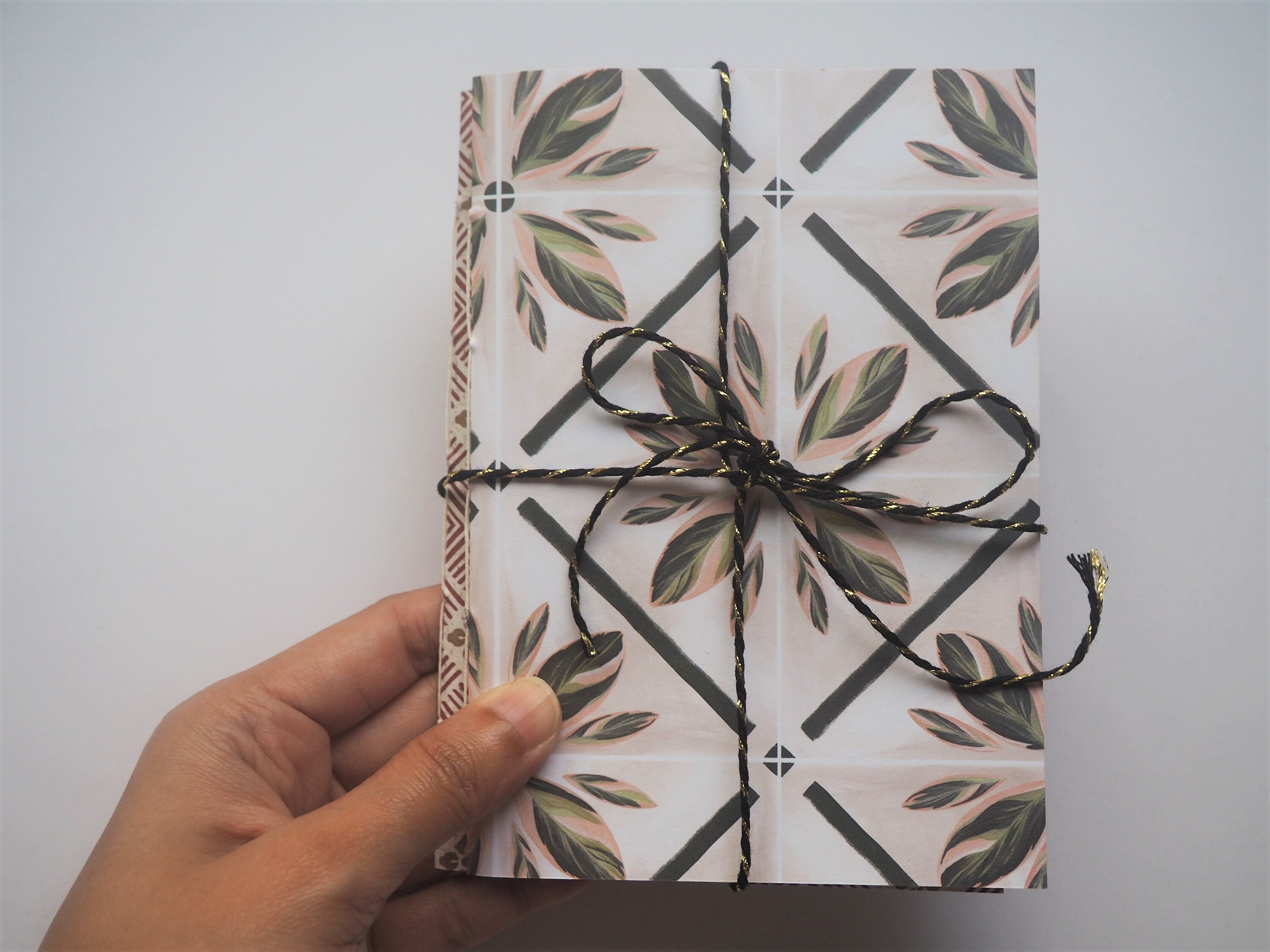 Traditional Asian Tiles Notebook Set in Maroon and Whiteset - Etsy