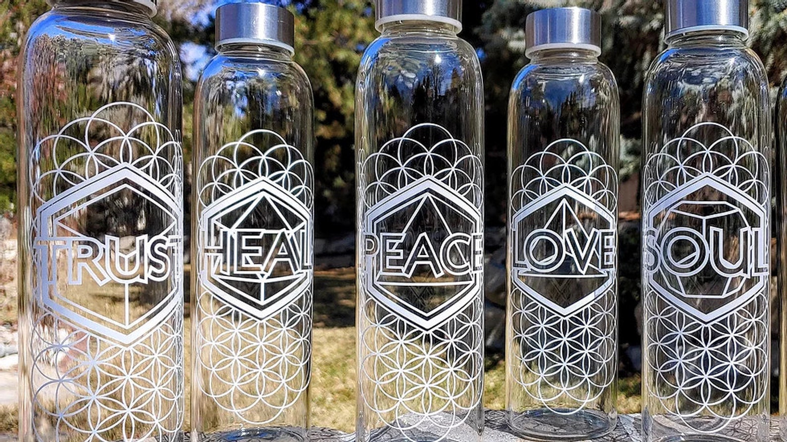 Lucid Earth Sacred Geometry 18 Oz. Glass Bottles - Etsy