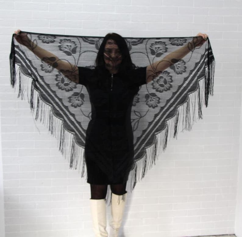 Black Lace Shawl With Fringe Vintage Veil Mantilla Goth - Etsy