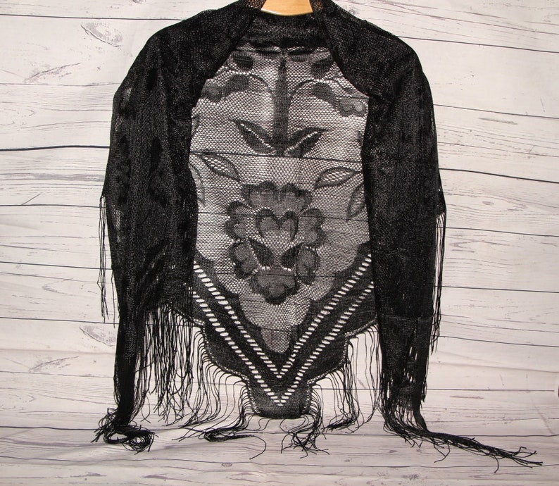 Black Lace Shawl With Fringe Vintage Veil Mantilla Goth | Etsy