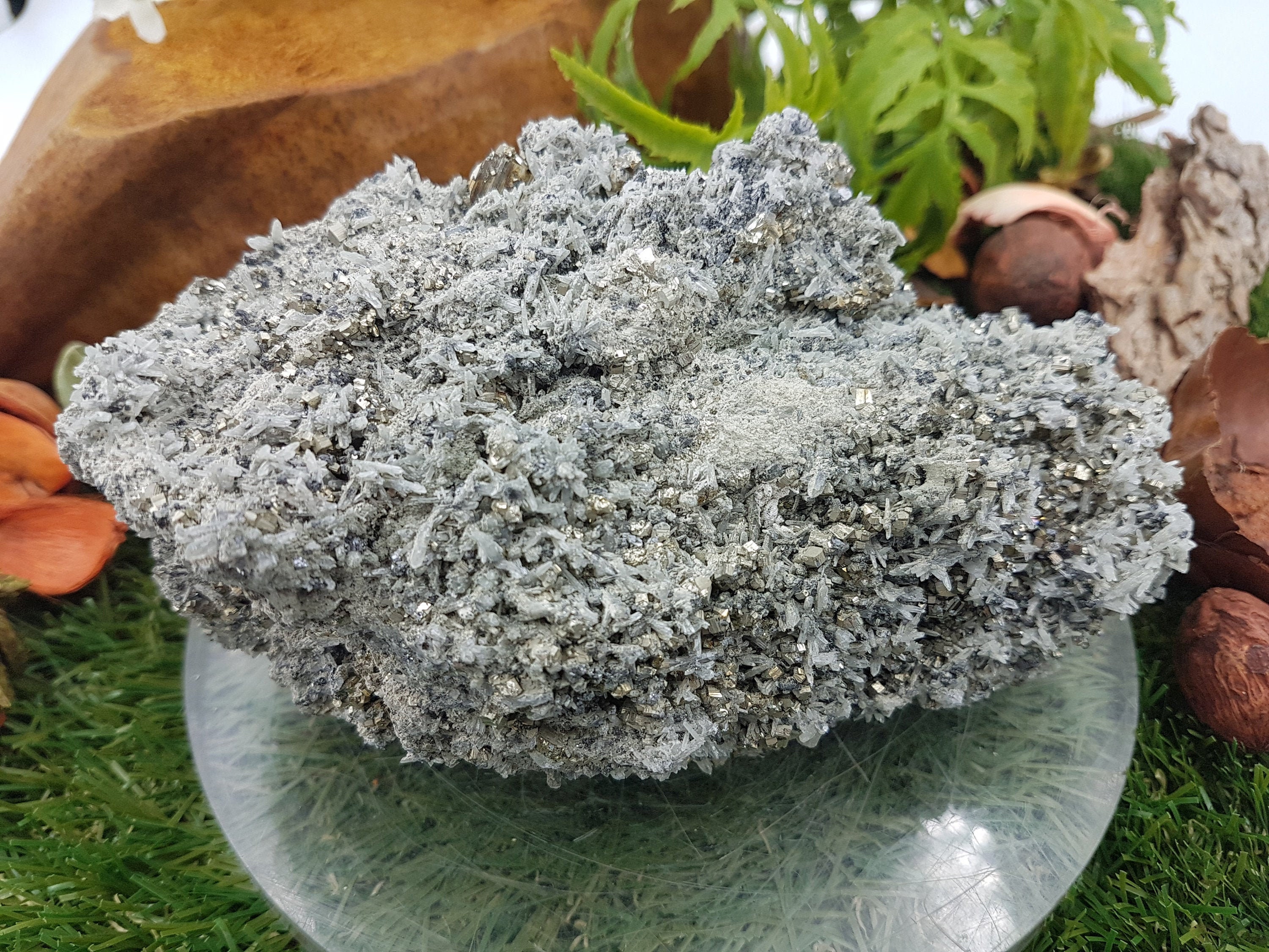 Rare Spikey Quartz With Pyrite Gold Cubes, Chalcopyrite & Calcite - Etsy UK