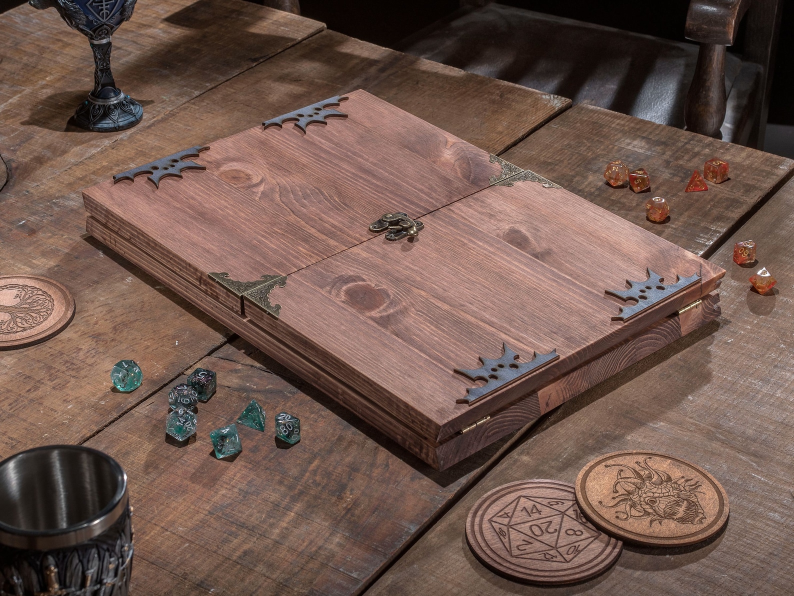 Wooden Dungeon Master Screen Beholder RPG Games Table Top - Etsy