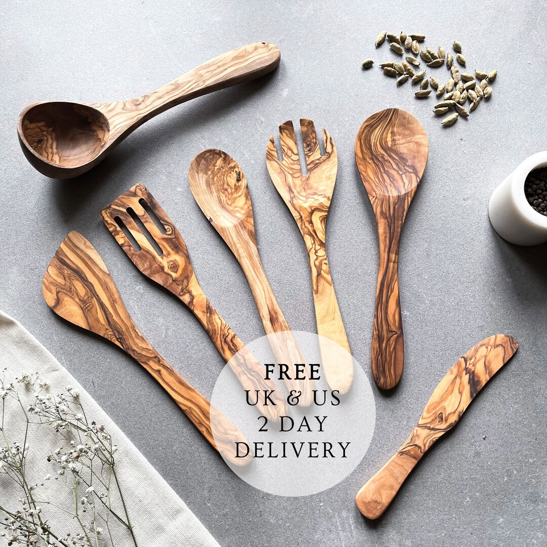 Traditional Olive Wood 7 Piece Kitchen Utensil Set | Cooking Utensils ...