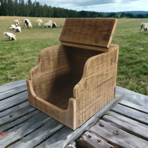 Salt Lick Box Attract Deer to Your Yard - Etsy