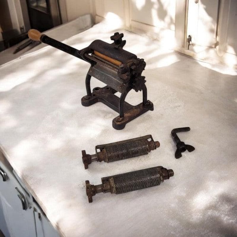 Vintage Pasta Maker - Etsy