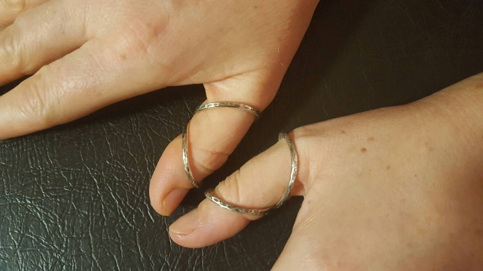 EDS Thumb Support Silver Ring Splint - Etsy