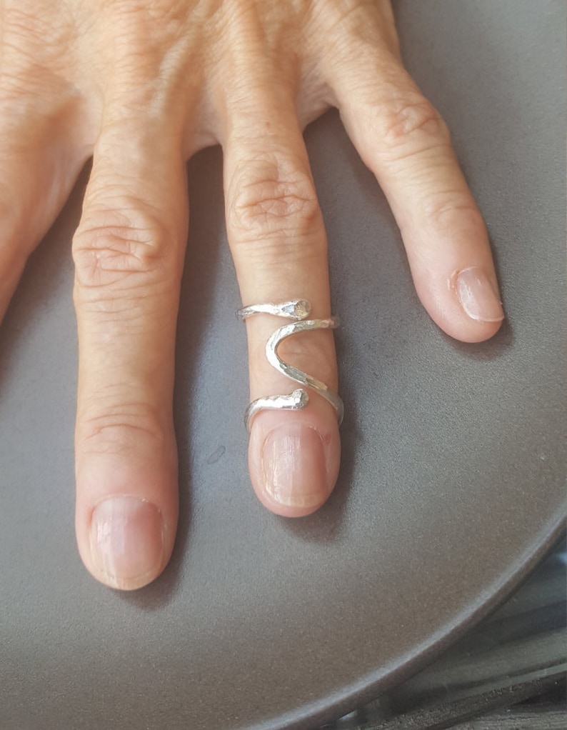 Artritis Finger Silver Ring Splint Hammered | Etsy