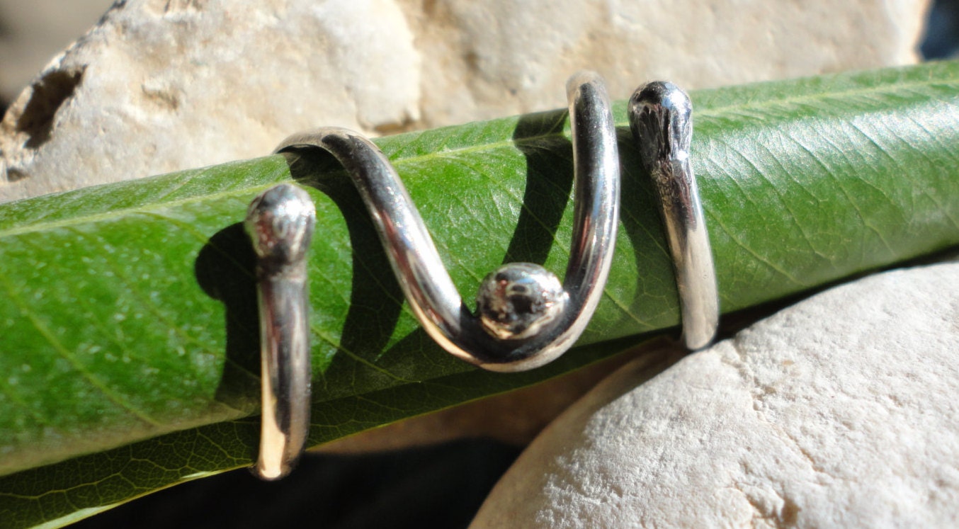 Boutonniere silver ring splint | Etsy