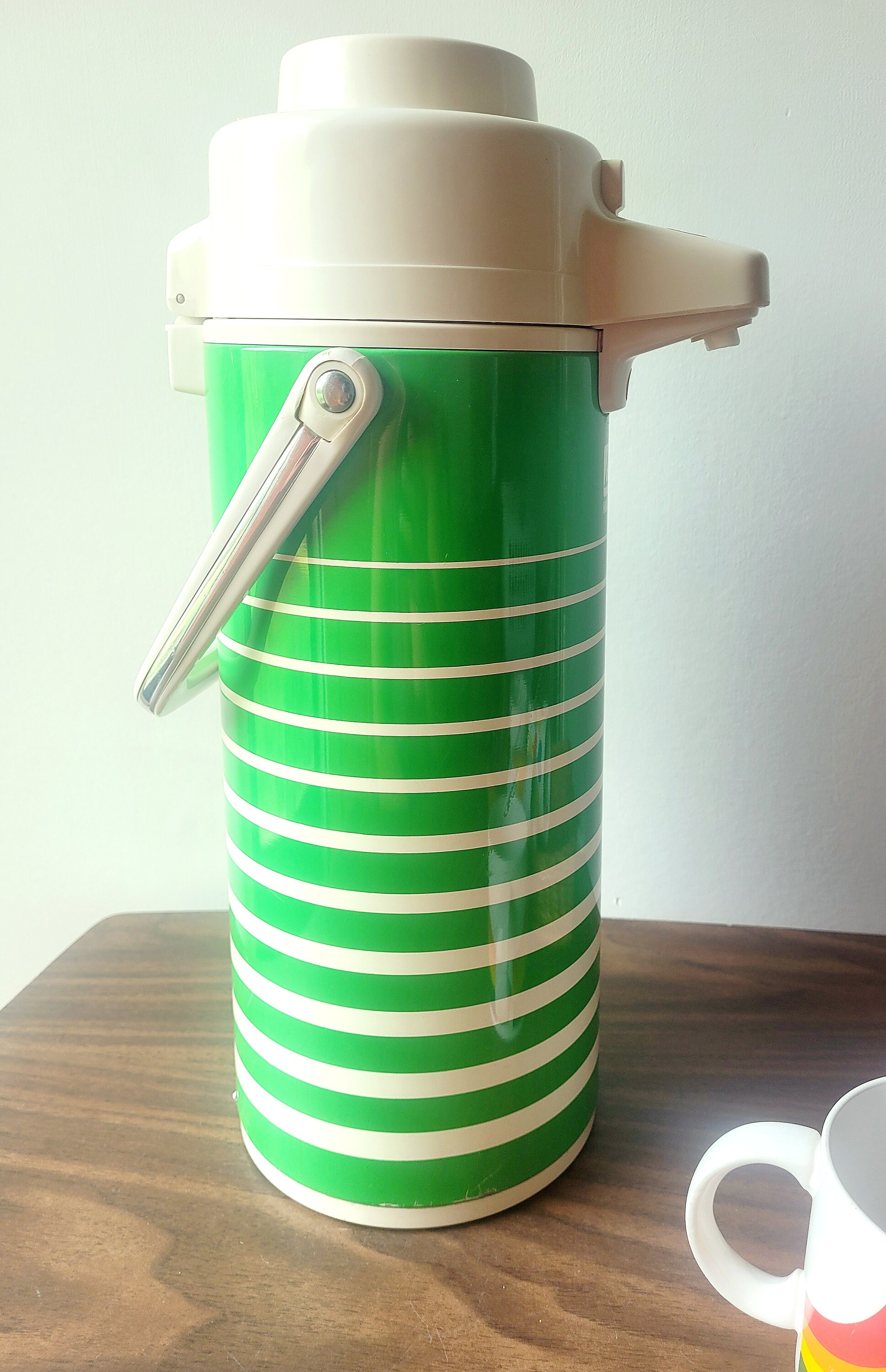 Vintage Himalaya Insulated Drink Dispenser . Push Pot for Hot or Cold ...