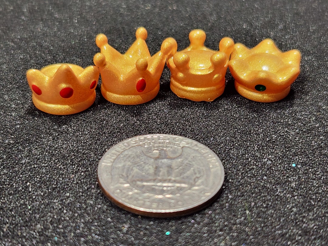 Small Plastic Crowns - Etsy