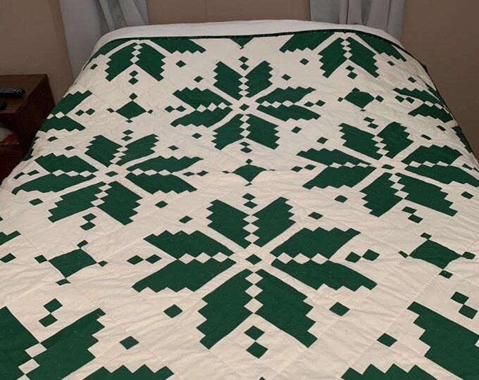 Emerald Green Cotton Quilt - Hand Made in Ohio - Etsy