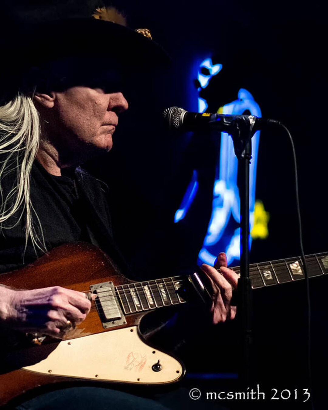 Johnny Winter Concert Print: Blues Master With Gibson Thunderbird - Etsy