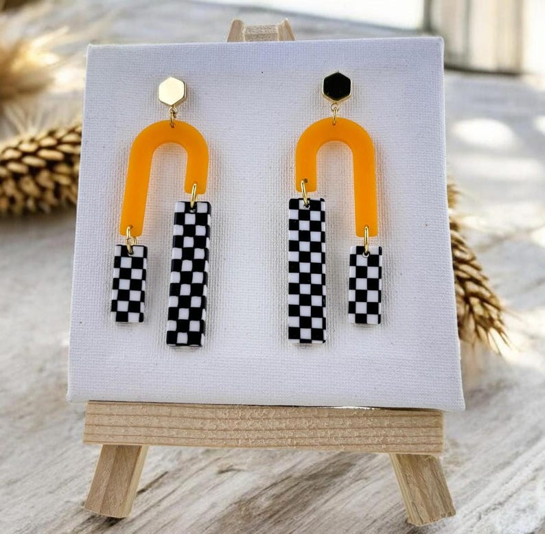 Checkered | Motorsports | Racing | Acrylic | Lightweight | Dangle ...