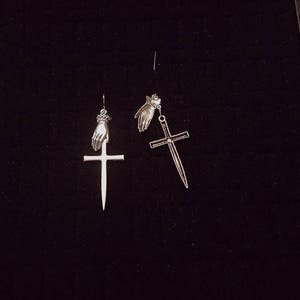 VAMPIRE HUNTER, Gothic Earrings, Sword Earrings, Victorian Jewelry ...