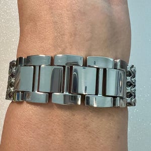 Silver Apple Watch Band Stainless Steel Womens iPhone Watch Bracelet ...