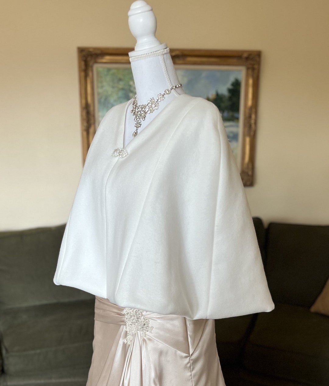 Short V-neck Bridal Cape Wedding Cloak - Etsy