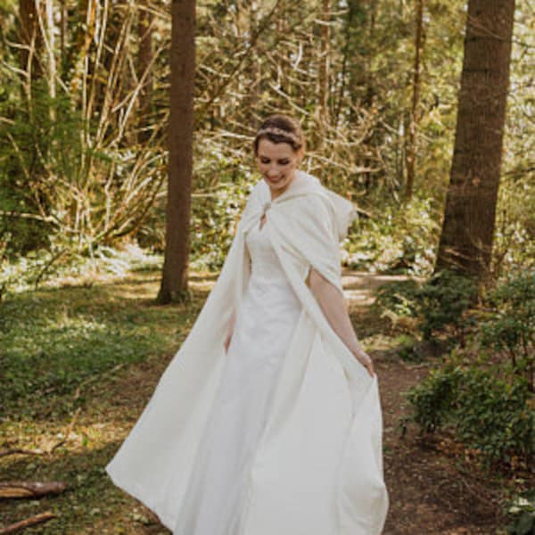 Winter Wedding Cape - Etsy