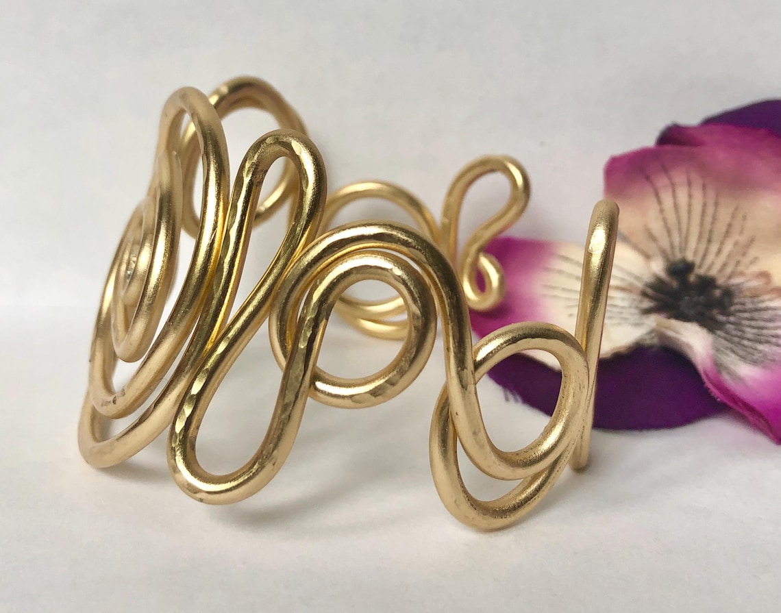 Wire Wrapped Swirl Wave Loop Cuff Bracelet, Hammered Jewelry, Boho ...